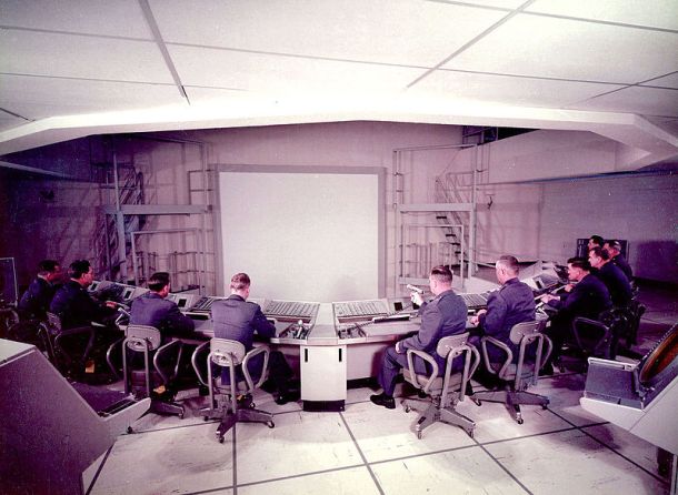 60 años de SAGE, proyecto de IBM que movió al 20 % de los programadores ... 60 años de SAGE, proyecto de IBM que movió al 20 % de los programadores ...
