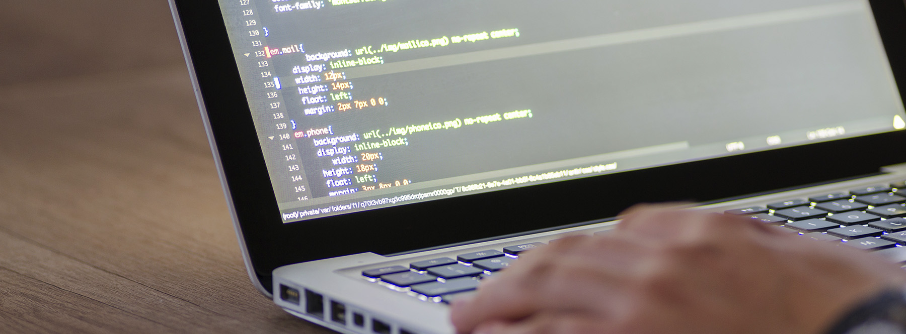 Descubre las labores y habilidades de un desarrollador Python